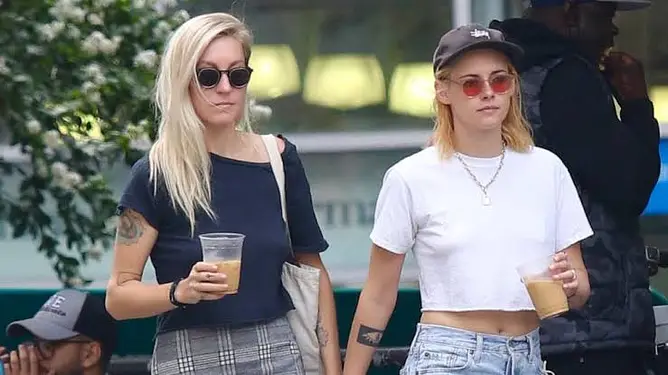 Dylan Meyer Biography: Age, Boyfriend, Net Worth, Parents, Husband, Instagram, Movies, Wikipedia ...