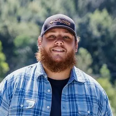 Luke Combs Biography: Age, Wife, Real Name, Instagram, Songs, Albums ...