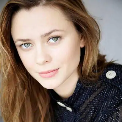 Maeve Dermody Biography: Age, Husband, Net Worth, Height, Partner ...