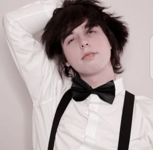 Caleb Finn Biography: Age, Wife, Height, Real Name, Net Worth ...