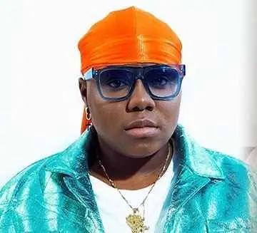 Teniola ‘Teni’ Apata Biography: Age, Husband, Parents, Siblings ...