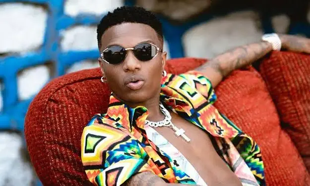 Wizkid Biography: Age, Girlfriend, Real Name, Wife, Children, Height ...